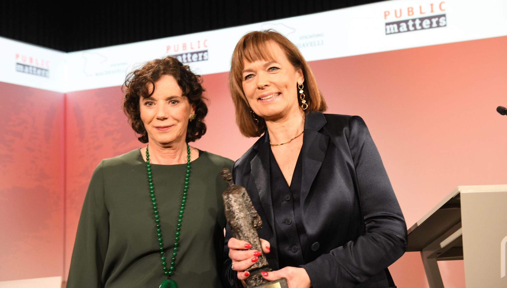 Saskia Belleman ontvangt Machiavelliprijs 2024 - Stichting Machiavelli